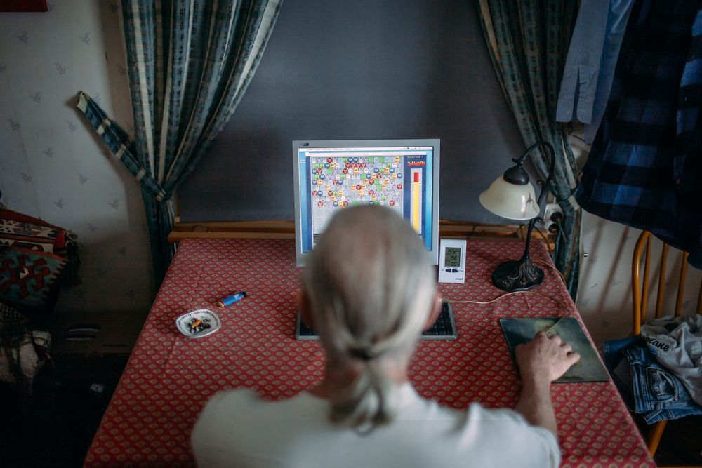 Erik Simander - Only Man In the Village | LensCulture