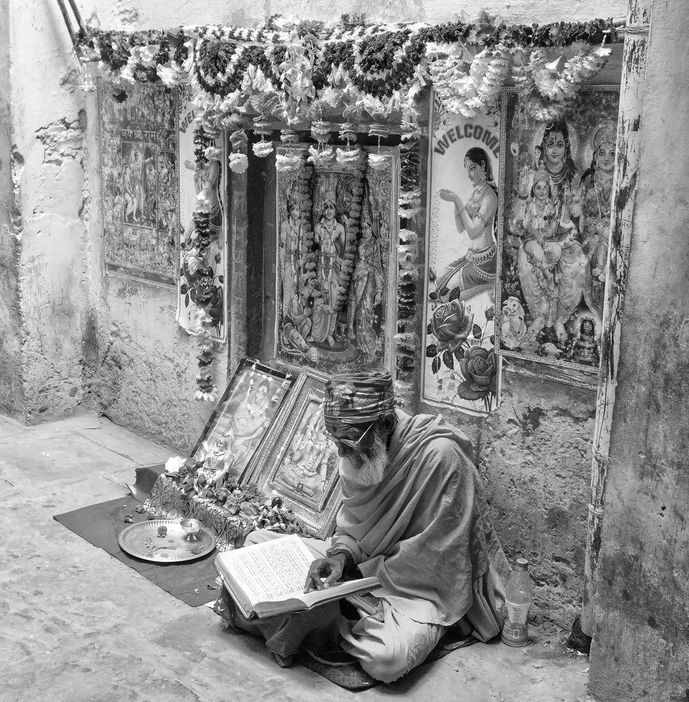 Timothy Harmon - Street Photos | LensCulture