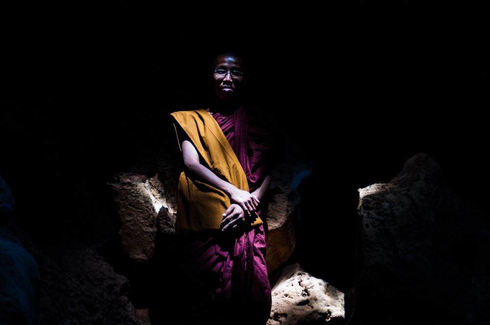 Kaelyn Lynch - On the Alms Round | LensCulture