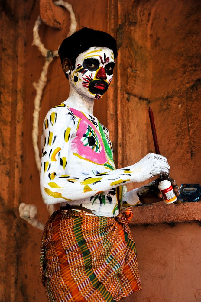 Sandeep Biswas - BEHRUPIYA ( The Impersonator ) | LensCulture