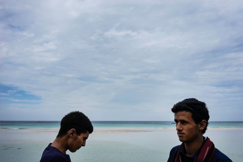 KiChul Shin Stand By LensCulture