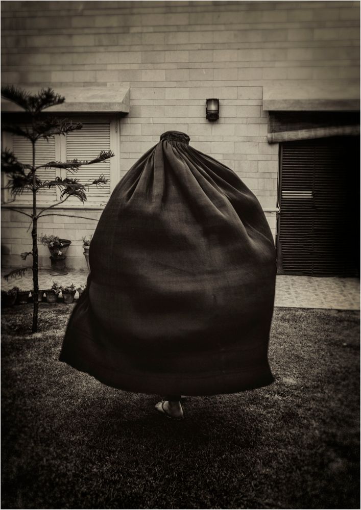 Mariam Magsi - Purdah | LensCulture