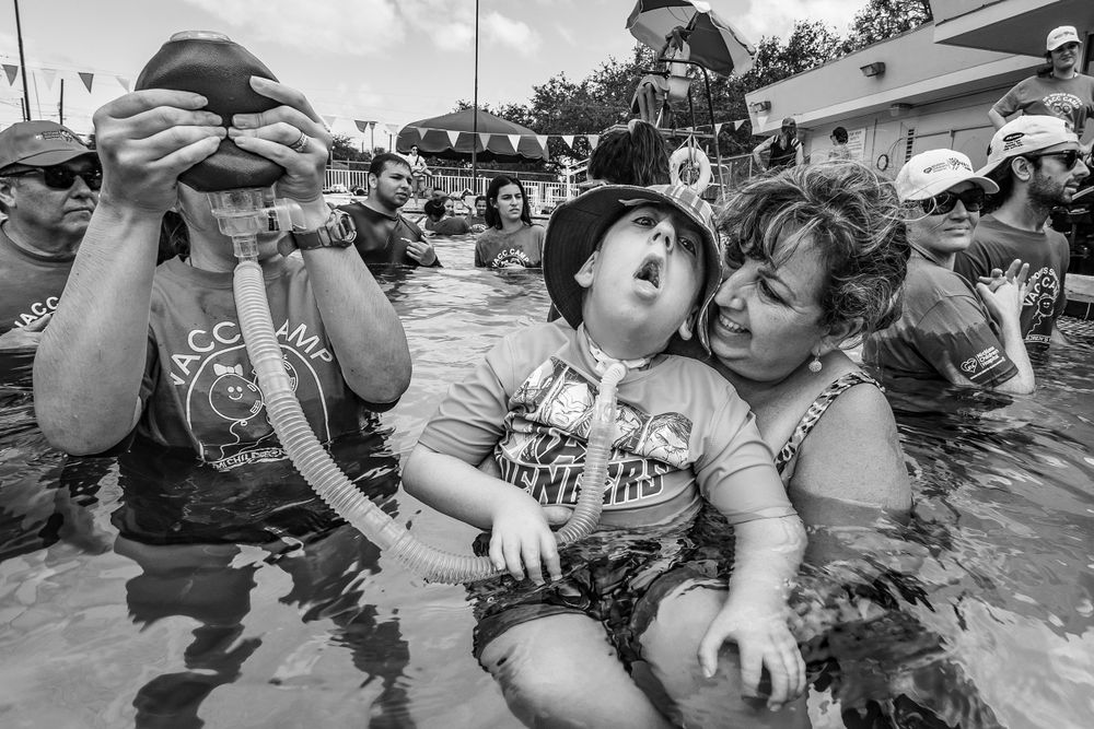 Dan Perez - Ventilation Assisted: VACC Camp | LensCulture