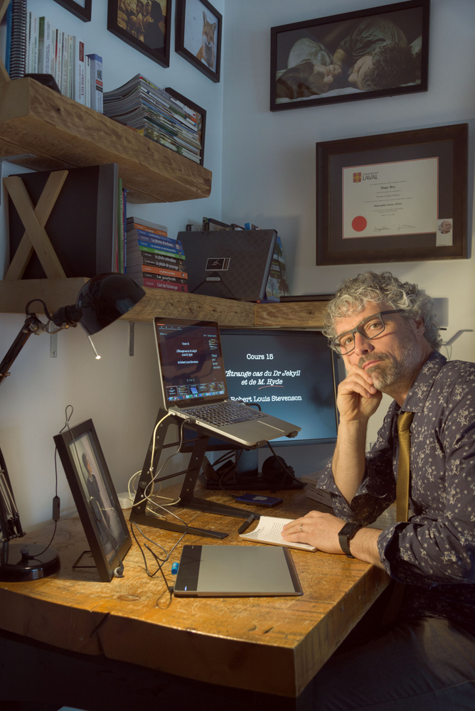 Hugo Roy - Everything about my family... at home | LensCulture