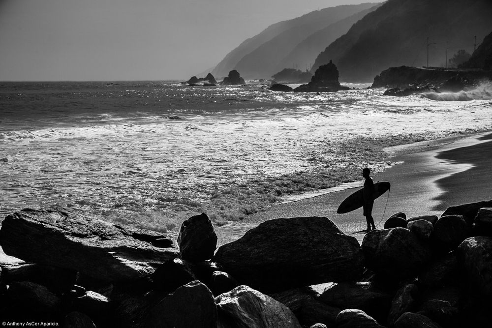 Anthony AsCer Aparicio - DAILY LIFE - BLACK & WHITE. | LensCulture