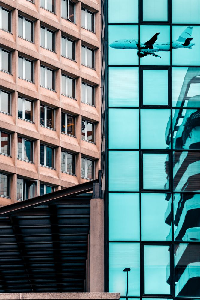 andrea gas - Urban trip 01 | LensCulture