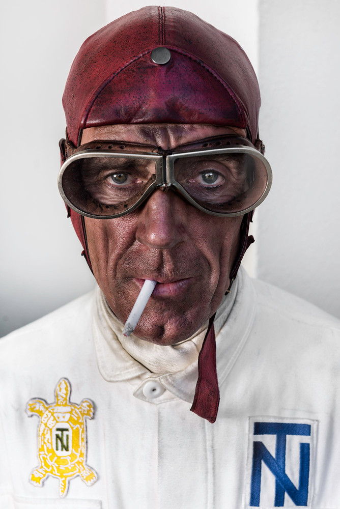 Russell Cobb - Transformation | LensCulture