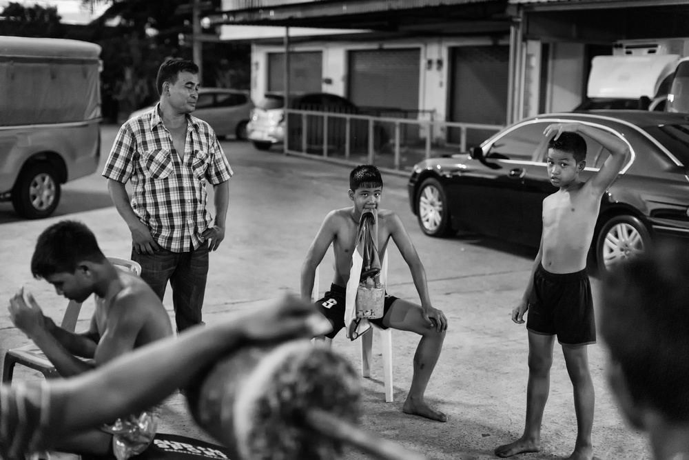 Lewis Inman - Muay Thai Kids | LensCulture