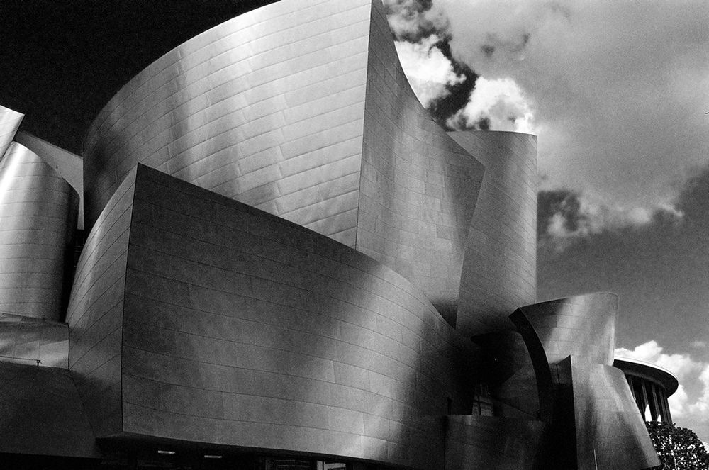 Christopher Derrick - Aesthetically Monochrome | LensCulture