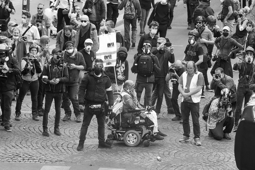 Paul Grayson - "Black Block" anarchists take over a protest on the ...