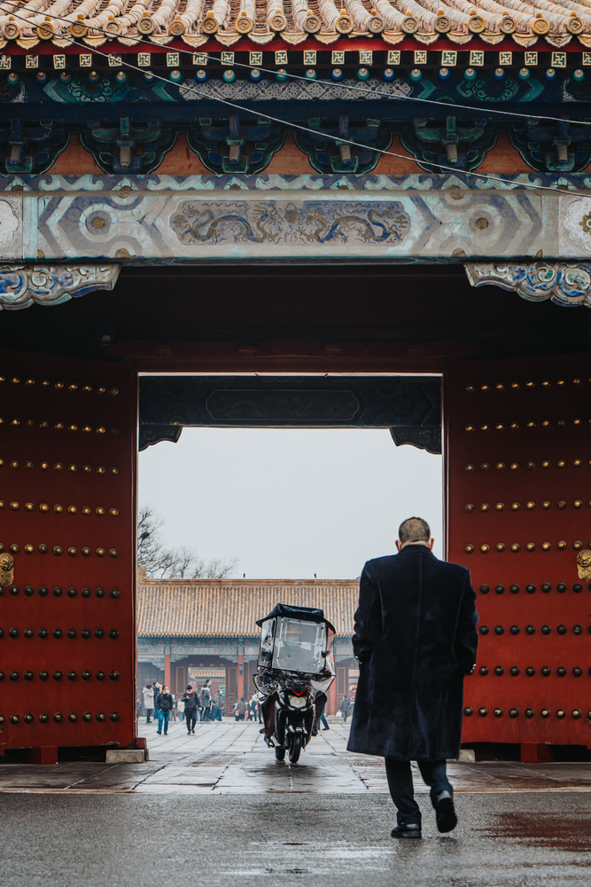 Xin Shi - Untitled | LensCulture