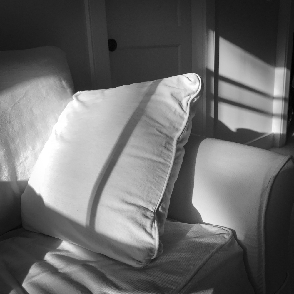 Greg DeLory - My Couch | LensCulture