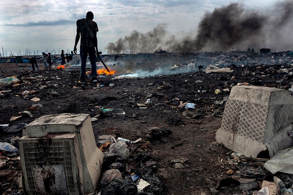 Electronic Waste Dumpsite - Photographs and text by Renée C Byer ...