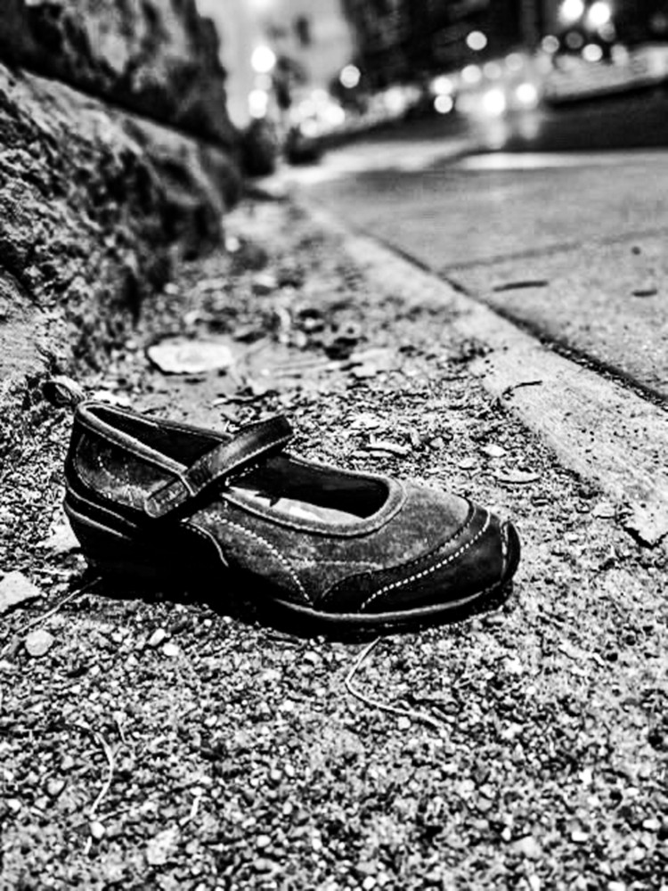 Terry Connell - Lost Soles | LensCulture