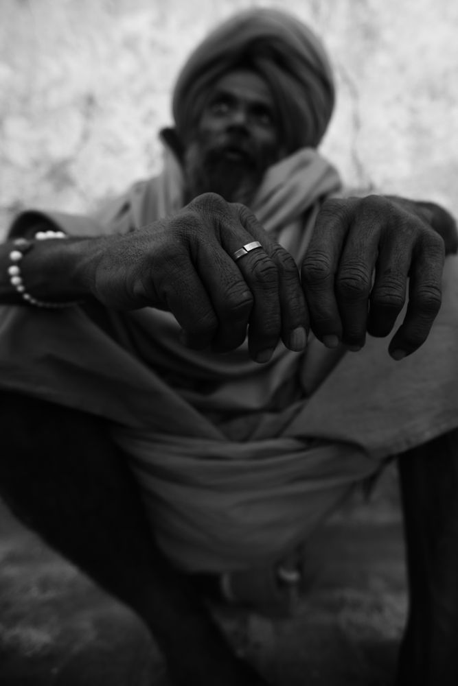 David Prados Dona - Meditation tantra portrait | LensCulture