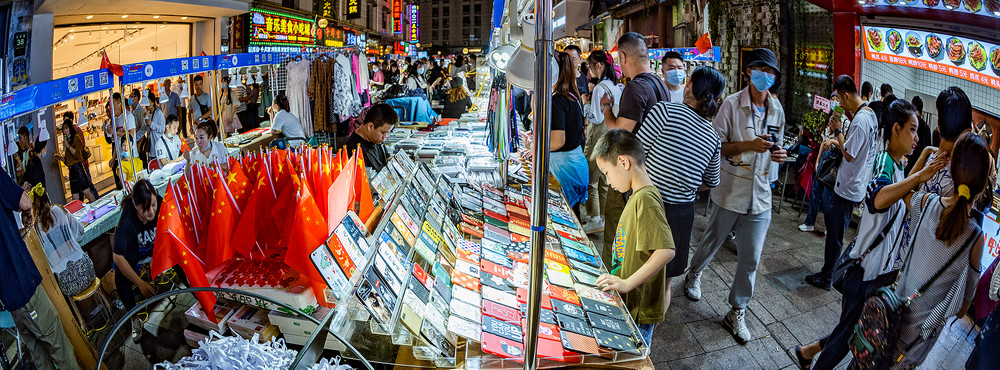 XU JIAN - Wulin night market of Hangzhou China | LensCulture