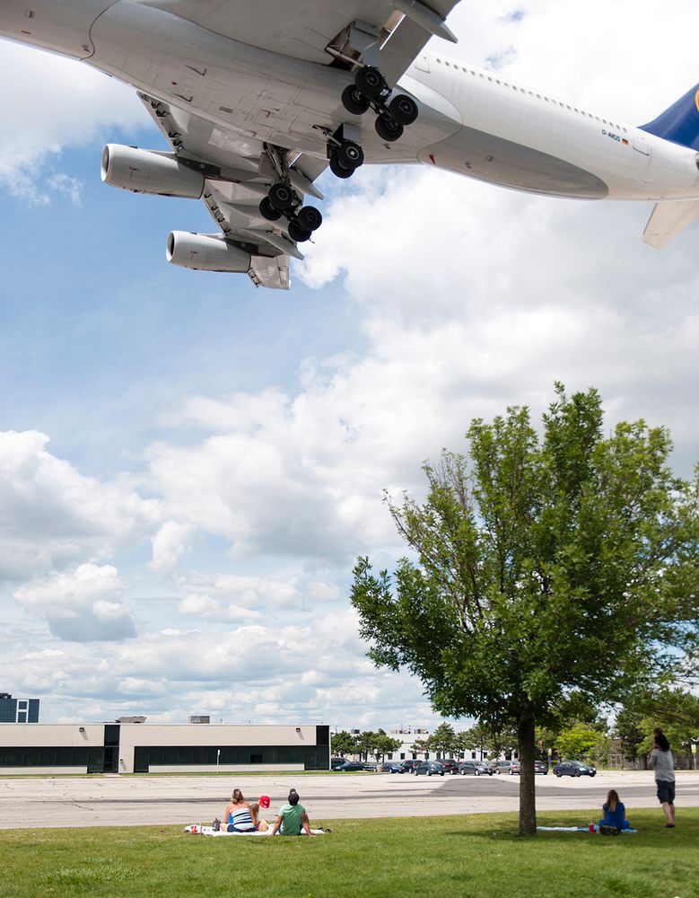 Laird Kay - Planespotter Portraits | LensCulture