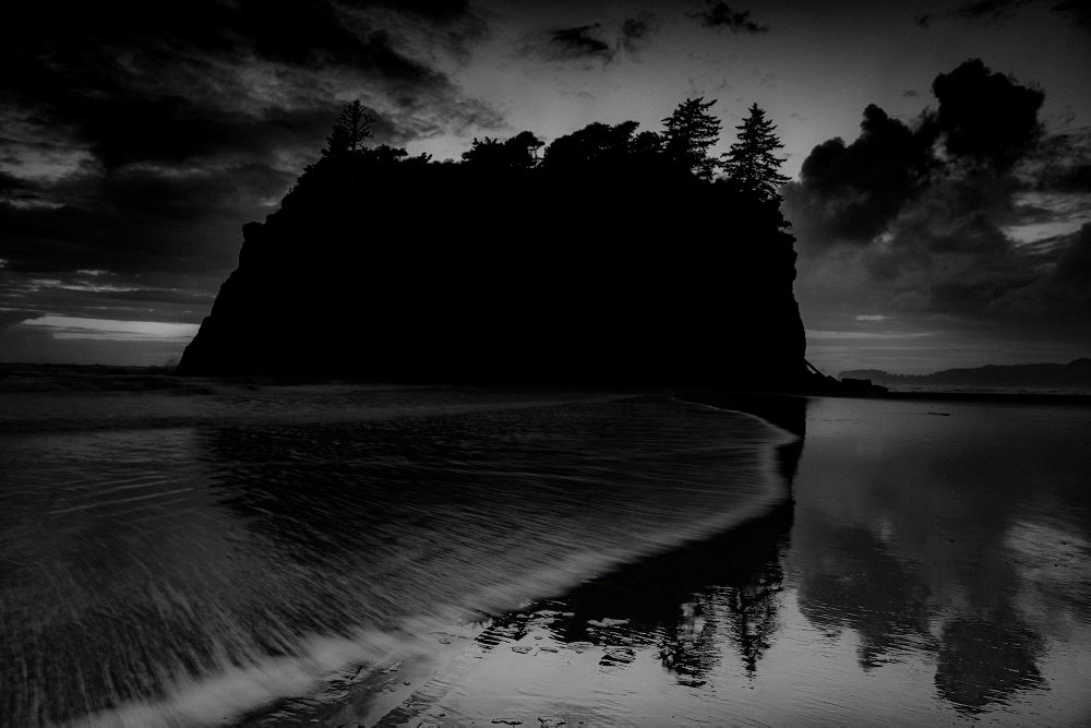 Josh Levine - Submission | LensCulture