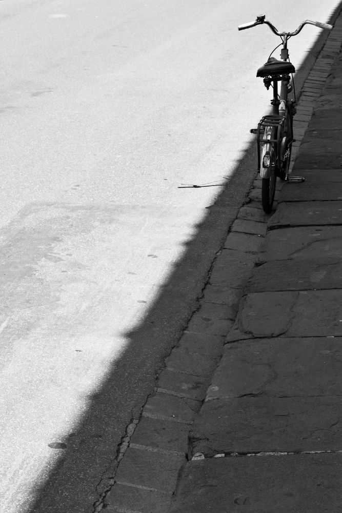 PEPE HANZE - DIRECTIONAL SHADOWS | LensCulture