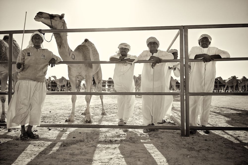 Julius Yls - Mere curiosity for different lands | LensCulture