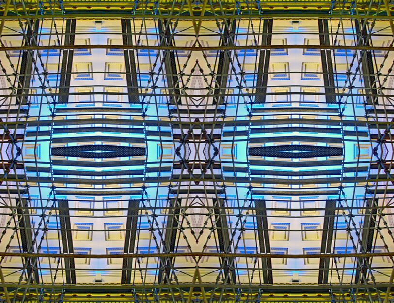 Daniel Teafoe - SCAFFOLDS #1 - 3 | LensCulture