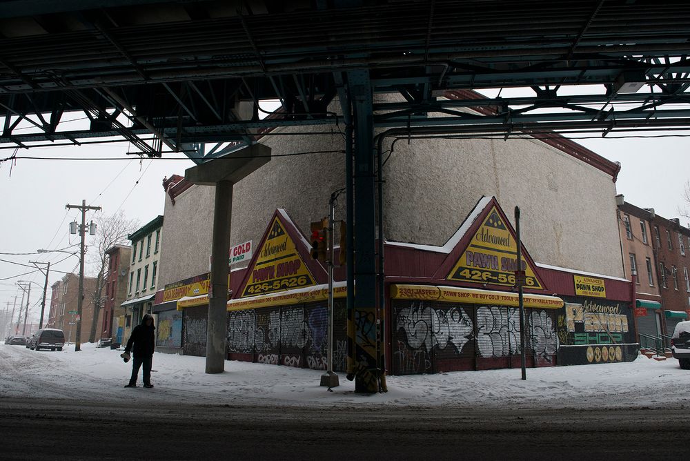 Moving Portrait of a City: Under Philadelphia’s El Train - Photographs ...