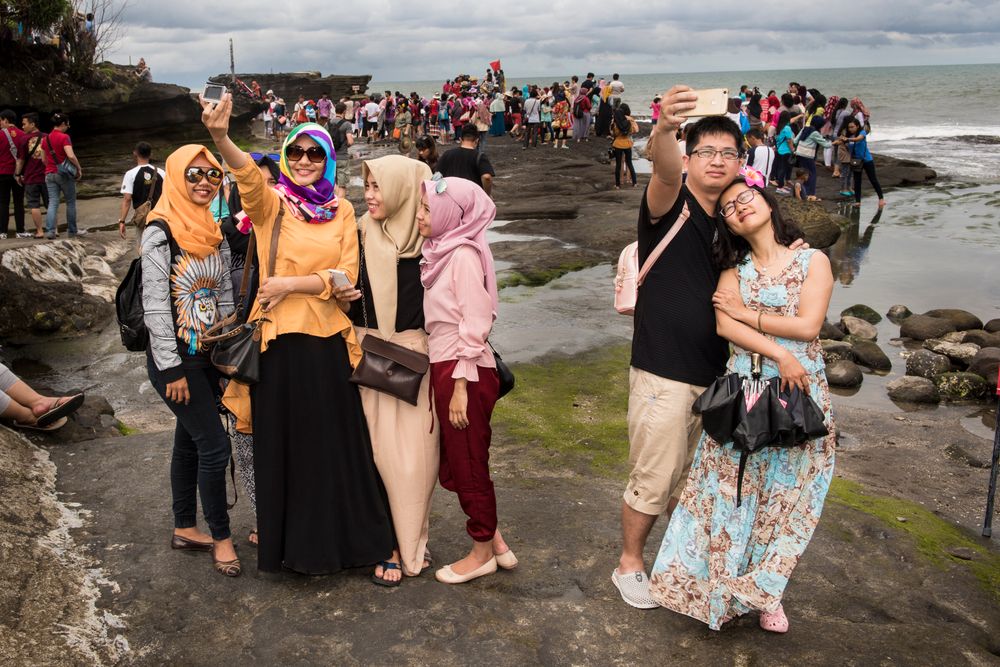 Koen Deschepper - People today | LensCulture
