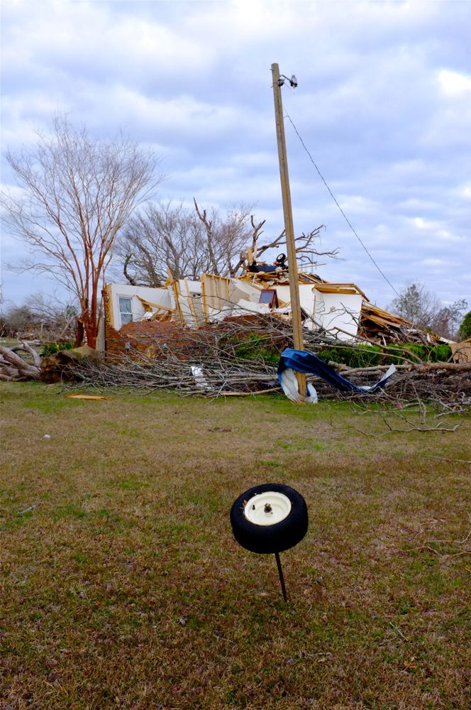 Jefree Shalev - Albany, Georgia: EF2 Tornado vs. Church | LensCulture
