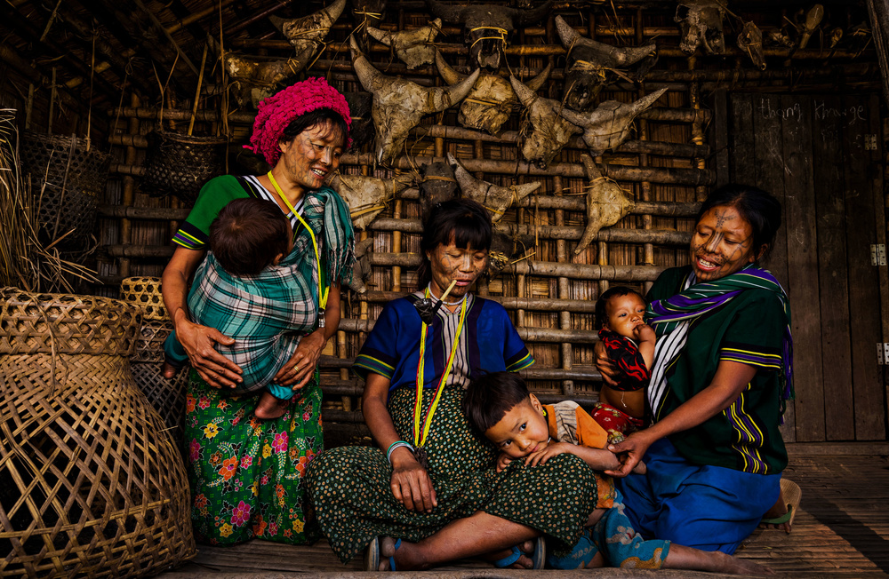 Zay Yar Lin - Tattoo-faced Chin Tribes | LensCulture