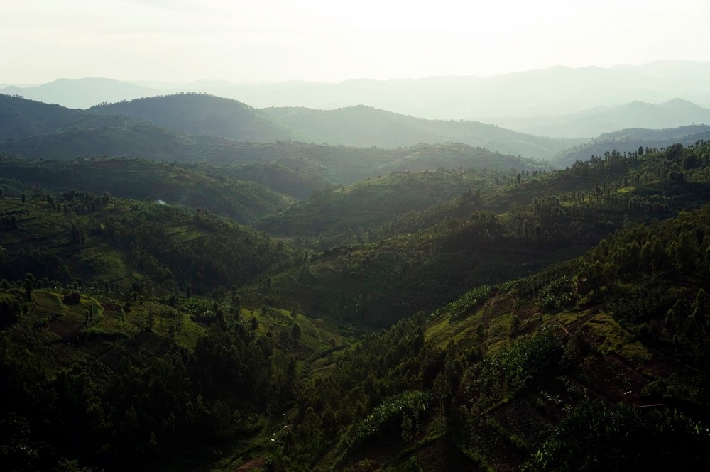 Claudia Heinermann - Rwanda, the land of thousand hills | LensCulture