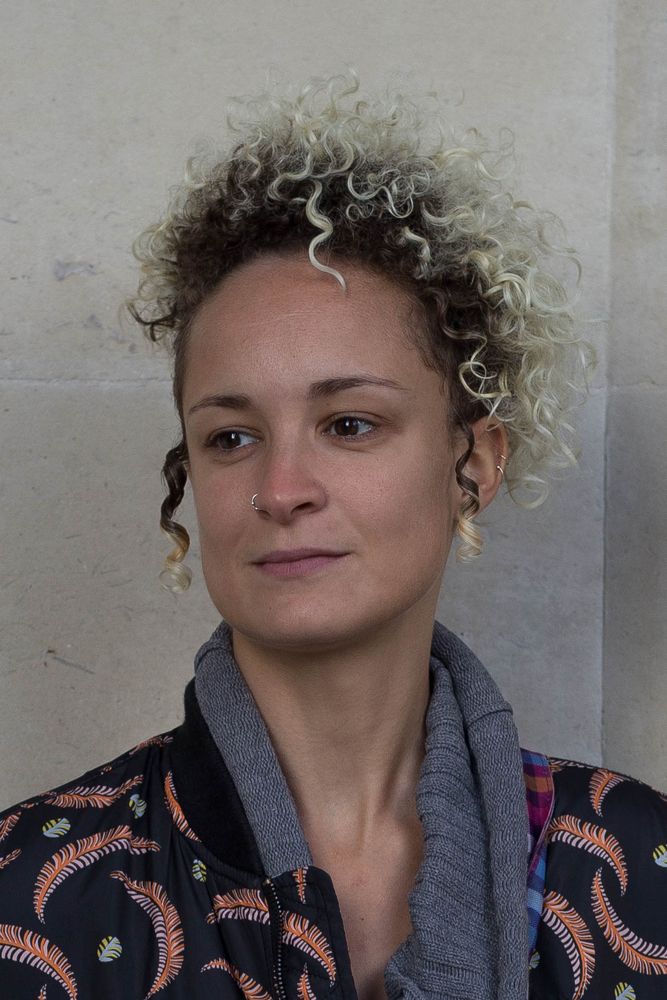 Anna Baylis - Beautiful Strangers | LensCulture