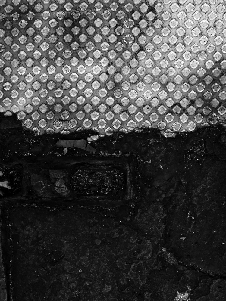 Susan Jacobs - Concealed, Parts I - III | LensCulture