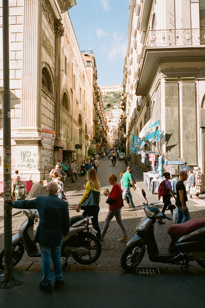 anthony fiorillo - VIVERE//LIVE | LensCulture