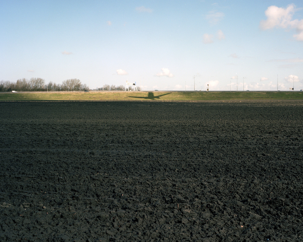 Poike Stomps - Hit me Shadow | LensCulture