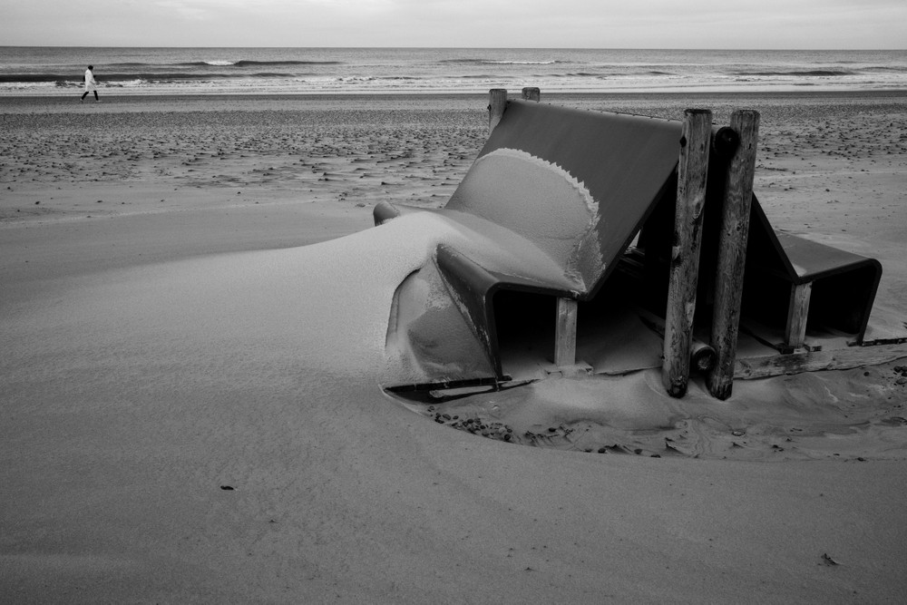 Mark-Daniel Prohaska - The red stones mystery | LensCulture