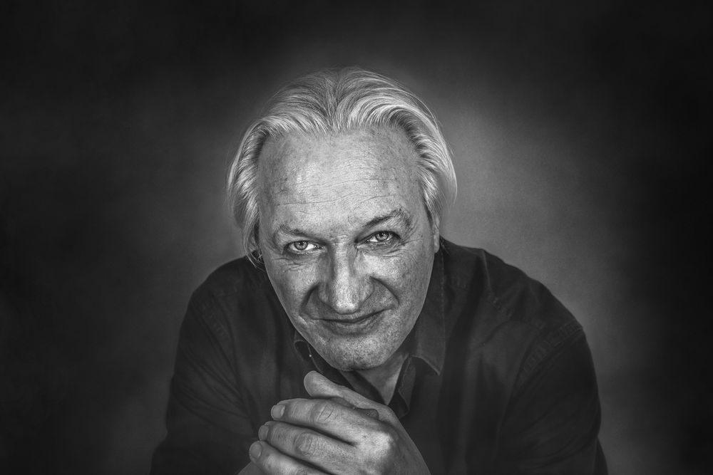 Felix Berner - SOMETHING BEHIND | LensCulture