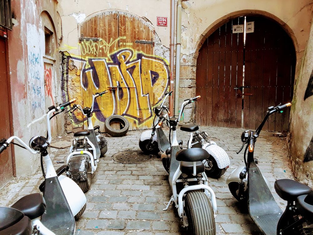 Kenneth Mathewson - Street Photography-K.L. Mathewson | LensCulture