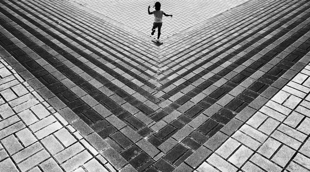 Point of View: Japanese Street Photography - Photographs and text by ...