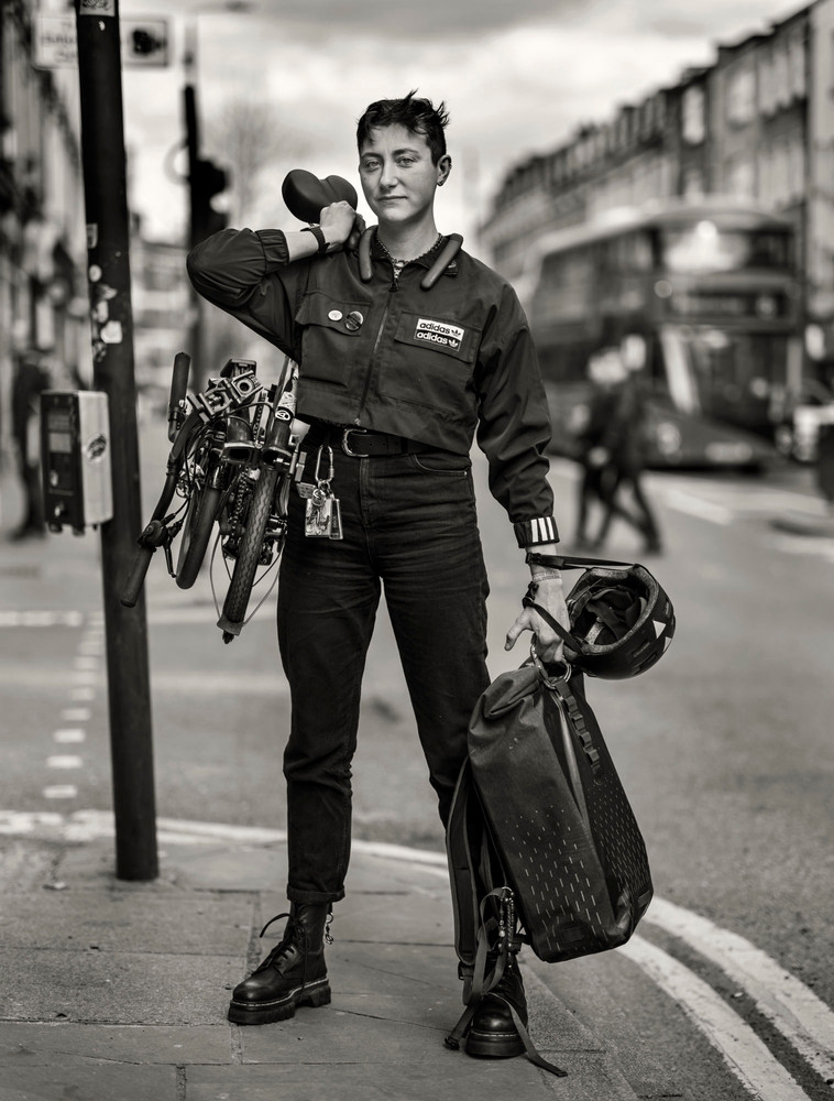 Barry Lewis - Intersections, A portrait of London | LensCulture