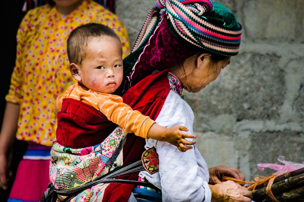 Matias Roman Zampighi - People of Asia | LensCulture