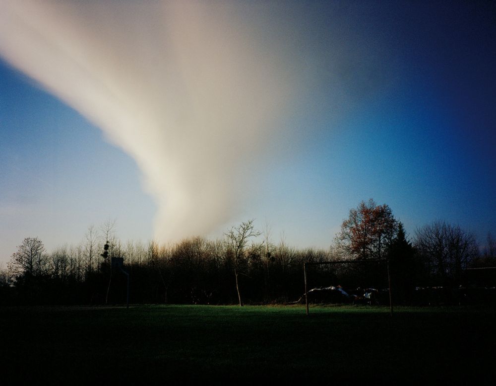 Han Sungpil - Ground Cloud | LensCulture