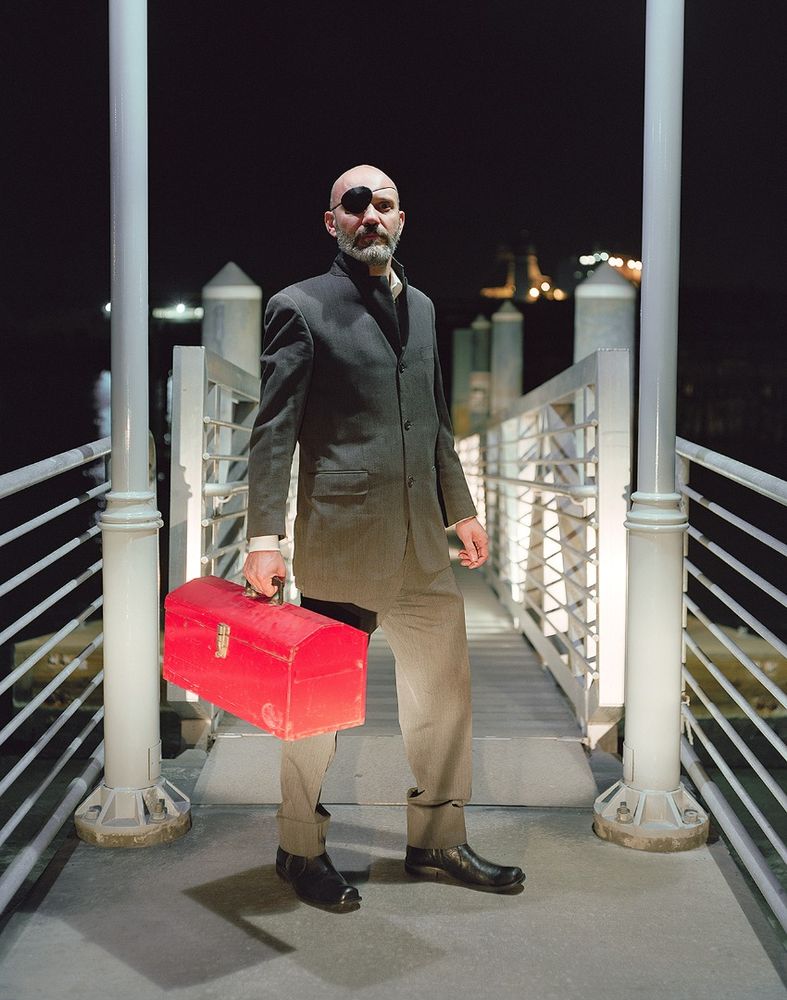 Jamil Hellu - Guardians of the Golden Gate | LensCulture