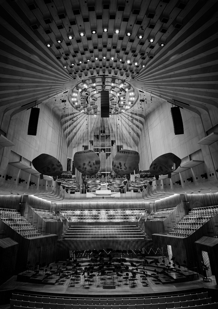 Drew Buckmaster - Black and white tonal studies | LensCulture