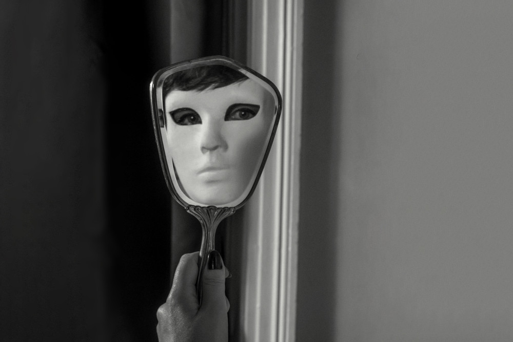 Elisa Miller - Eyes without a face | LensCulture