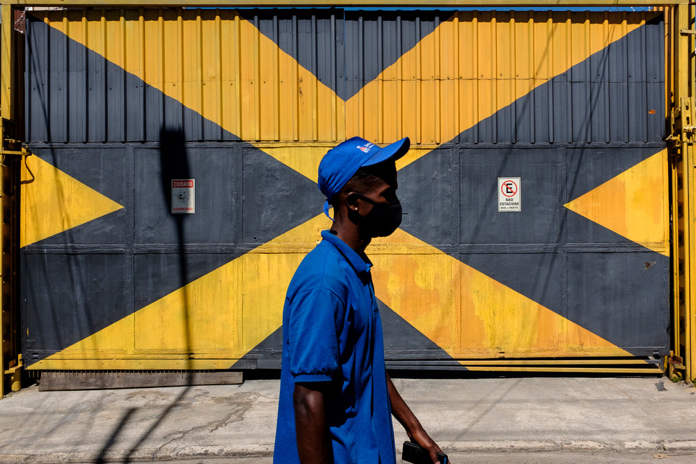 Streets of São Paulo - Color - LensCulture