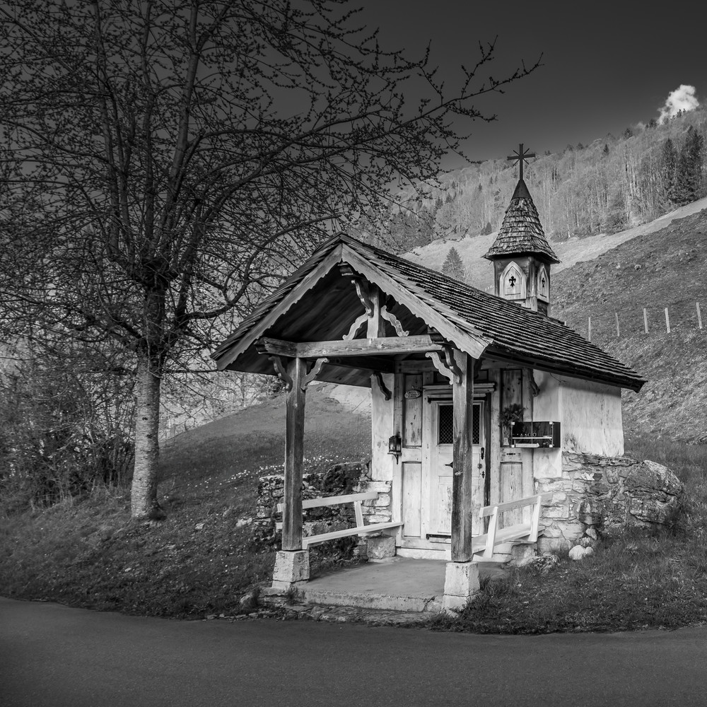 Emmanuel Egger - Rural chapels in the district of Gruyères (Switzerland ...