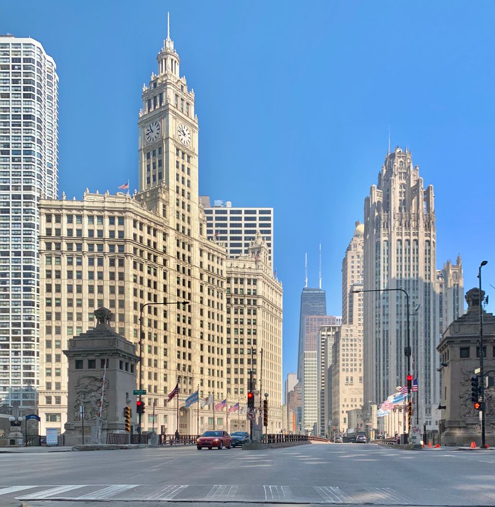 Altaf Aman - Lockdown Downtown Chicago 2020 | LensCulture