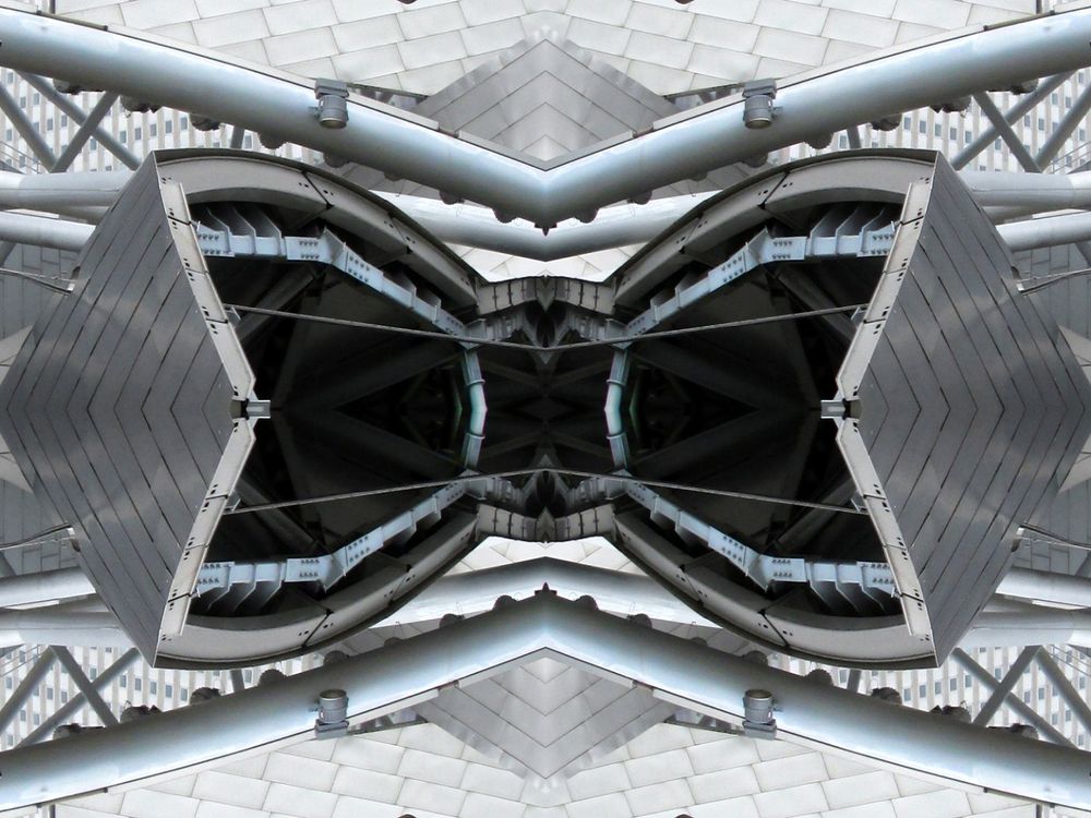 Daniel Teafoe - CHICAGO ARCHITECTURE REiMAGINED | LensCulture