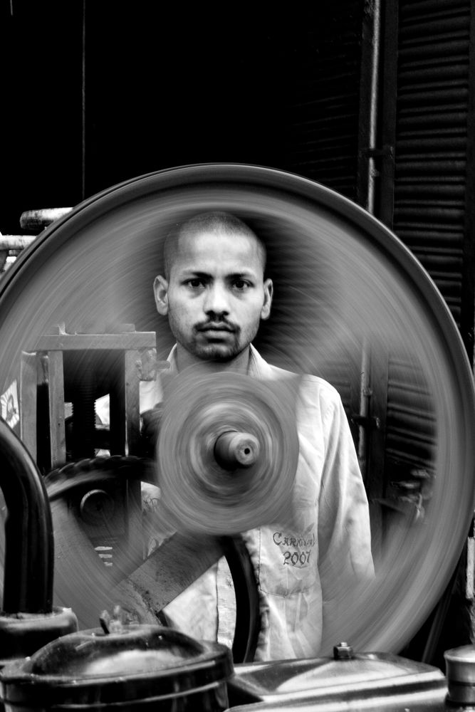 ASHISH BHARTI - Life & Nature | LensCulture