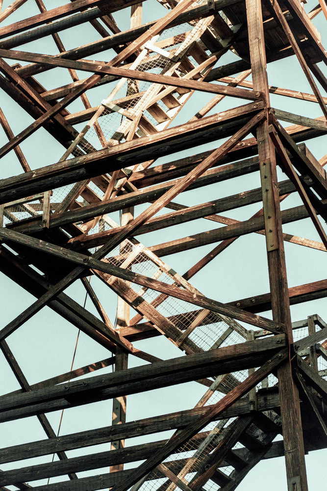 Philip Vukelich - Fire Lookouts | LensCulture